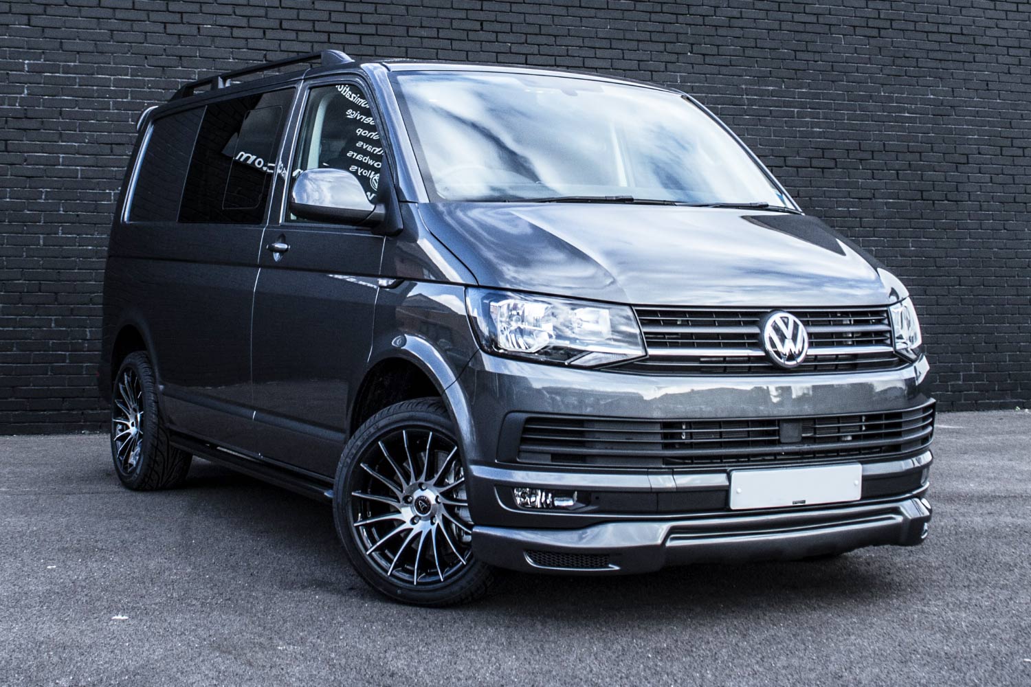 VW passenger van – Same Day Air Cargo